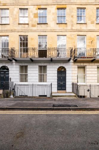 Stunning 2 Bedroom Flat In The Centre Of Cheltenham - チェルトナム