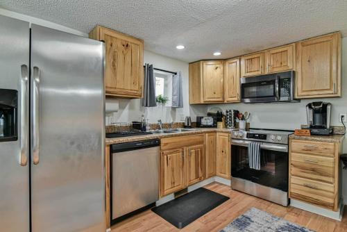 2 Bed Convenient In Country - Asheville, NC