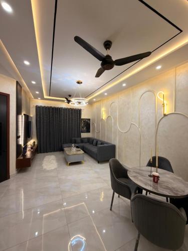 Ultra Luxurious Room In A Beautiful Villa - 라호르