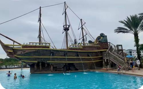 Family Resort Condo-pirate Pool Minutes To Disney - Orlando, FL