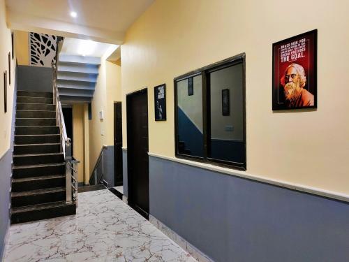 Urbannest Airport Stay - Jabalpur