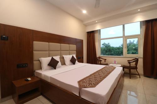 Hotel Best Inn Airport Road - Sahibzada Ajit Singh Nagar