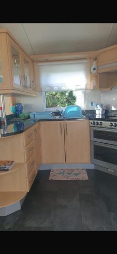 Cosy 3 Bedroom Caravan - Gwynedd