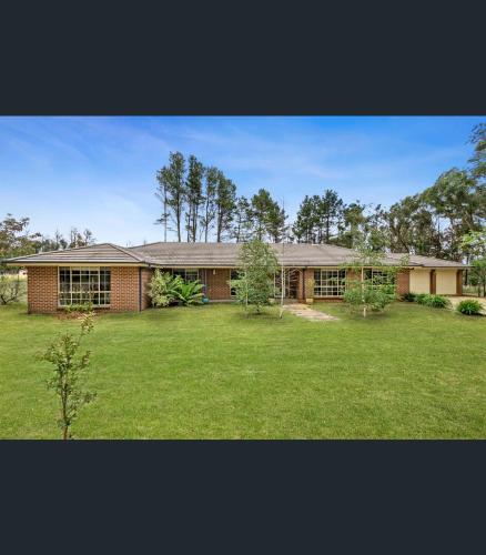 Whispering Pines A Place To Be - Clarence
