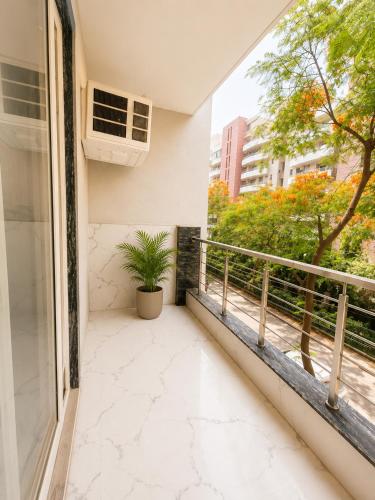 Ryoko Home Medanta - Studios With Kitchen - Delhi