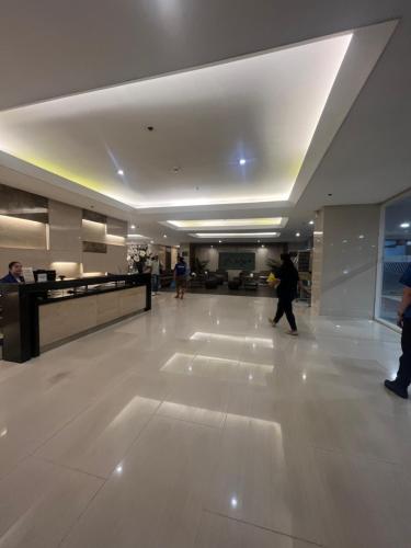 Hotelstyle Pasay Staycation With City View Near Moa - Manila