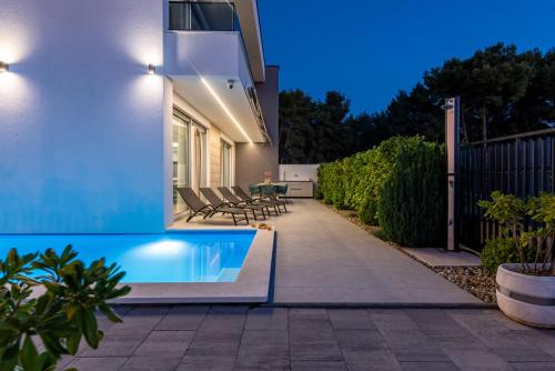 Villa Nika With Pool & Parking Near Zadar - Dugi Otok