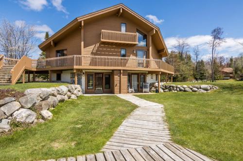 Greens & Glides Getaway At Schuss Mountain - Michigan