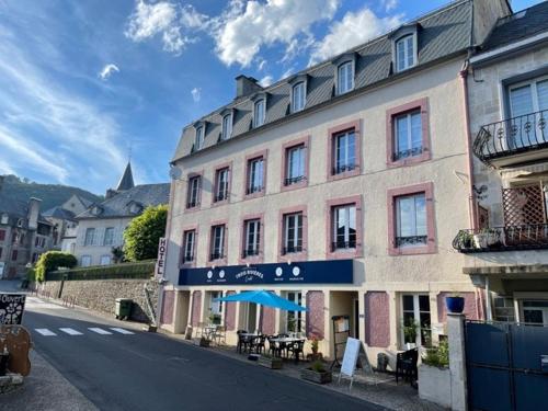 Auberge Des Trois Rivieres - Cantal