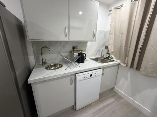 Modern Studio Close To London Ev Charger - Epsom
