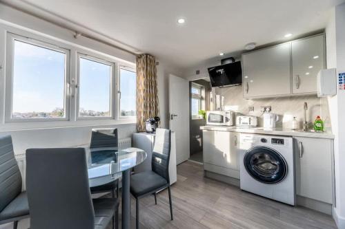 Chic Loft Studio Near London - Ev Charger - Epsom