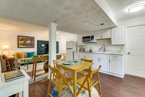 4 Mi To Lake Bernard Frank! Bright Unit W/ Patio - Rockville, MD