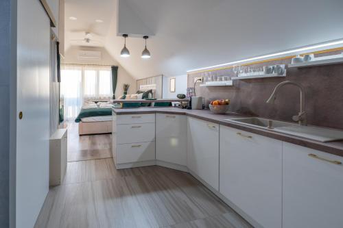 Aranyhegy Apartmanhaz - Gödöllő