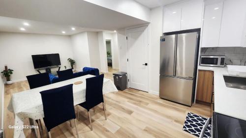 Welcome To The Poizy Suite Where Peace Meets Cozy - Regina