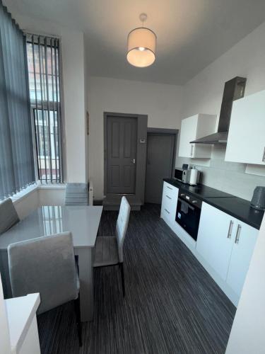 Plus Properties Leek 3 - Stoke-on-Trent