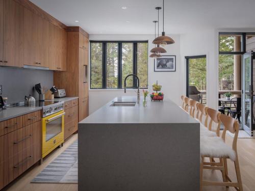 Rmr: Tram Tower 3 Condo In Teton Village - Jenny Lake, WY
