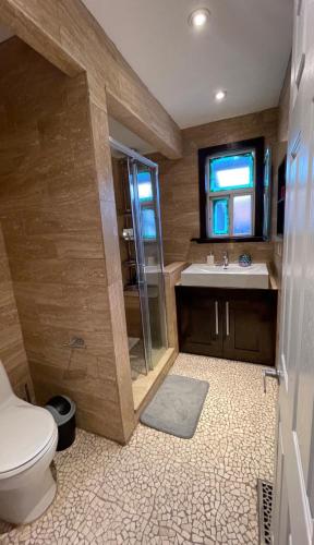 Luxury Kia Room D - Vaughan