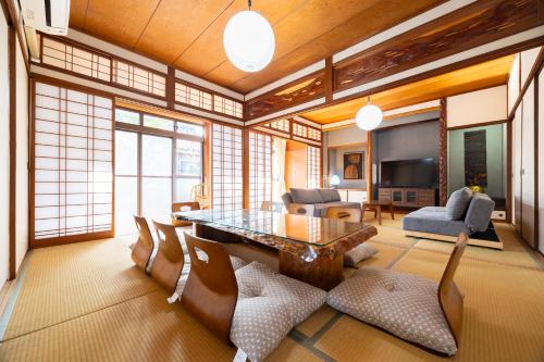 湯のん - Yunon - 温泉付き一棟貸し古民家 指宿名物 砂むし温泉徒歩2分 最大11名 - 指宿市