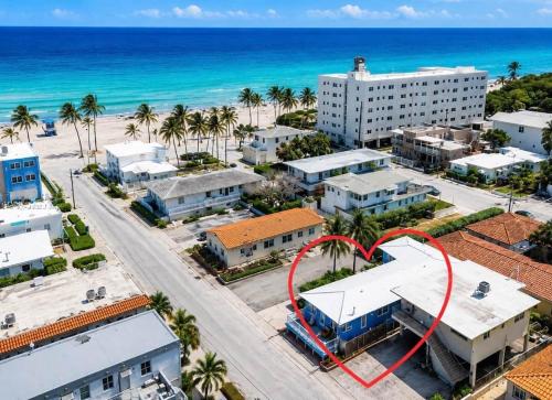 The Dock House - Hollywood Beach, Hollywood