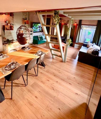 Private Wellnes Lodge With Jacuzzi ,Sauna And Garden Between Amsterdam Haarlem And Schiphol Airport - Haarlem