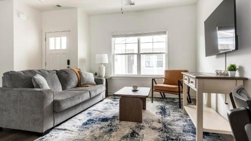 Landing Apartments - Abrazo At Rice Hope - Rincon, GA
