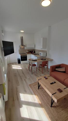 Cmg Suite 4 Petit Bois - Place Ducale - Charleville-Mézières