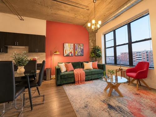 Fully Equipped 2br Apartment In South Loop With Optional Parking And Gym Access Near Mccormick Place - Chicago, IL