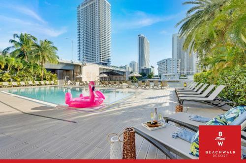 Intracoastal View - Resort & Pool - Miami Gardens, FL