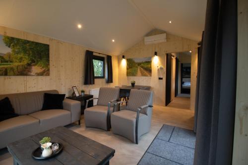 Nieuw!! Chalet De Luxe 4 Persoons Met Airco - Limburg