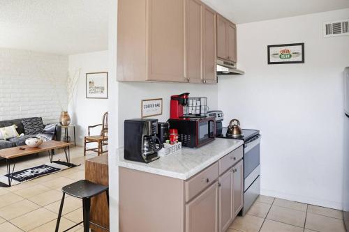 Cozy 2br Near Westgate & Stadium, Pet Friendly V2 - Glendale, AZ