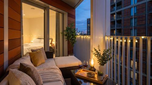 Battersea Luxe 1br Sky Suite Rooftop Pool & Gym By Regal Realms - London