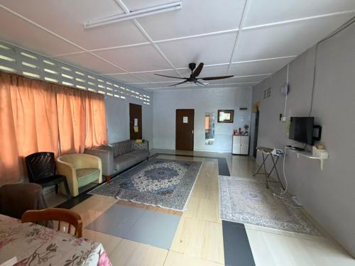 Warisan Homestay B - Johor