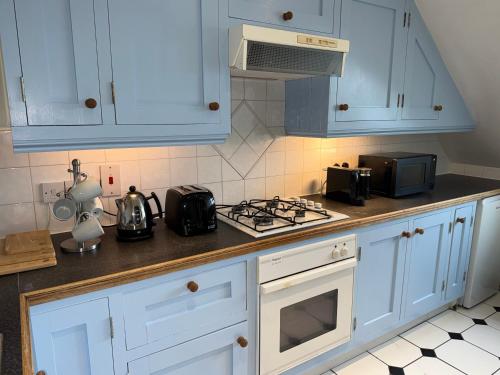 2 King Bedroom Apartment - Parking & Stunning Views - Chipping Norton