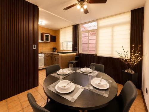 Hermosa Casa 3px Ac Cerca Del Tec De Mty Wifi - Monterrey