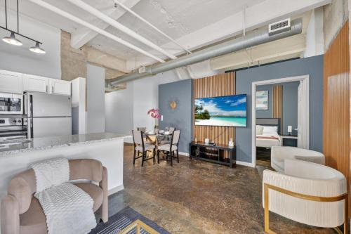 Convenient 2br Stay In Prime Kansas Location - Parkville, MO