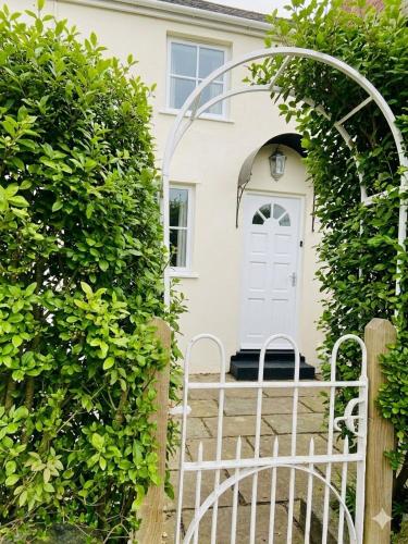 Coach House Hideaway - Warminster