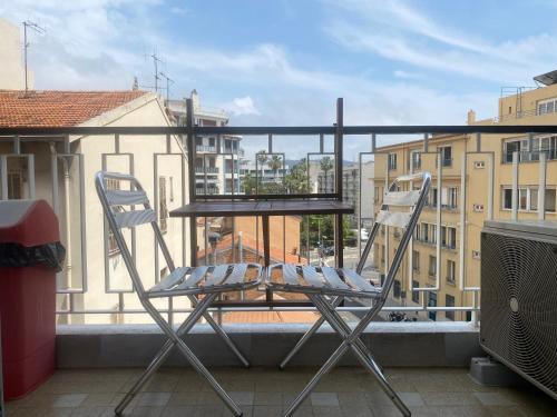 Mirela's Private Room With Key, Ac, Lift & Balcony In The Center Of Nice On The Cote D'azur - Nice