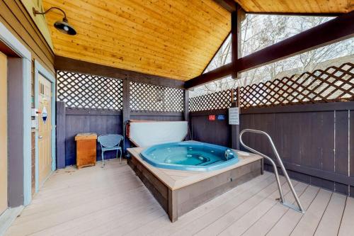 Tarn Landing B7 - Frisco, CO