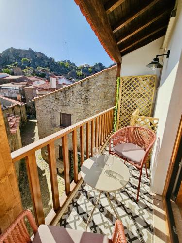 Casa Laura Joao - Monsanto