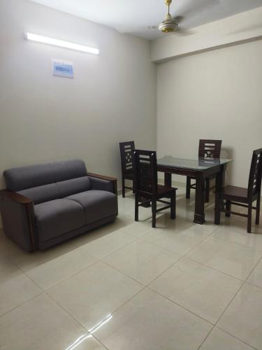Couple Friendly Apartment In Hajicamp Near Airport - Dhaka