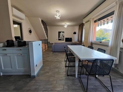 Riflessi Sul Lago Lierna Bed And Breakfast - Lierna