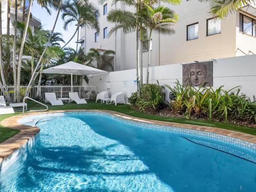 Coastal Beachside Rooftop Retreat 2 Bedroom Apart - Maroochydore