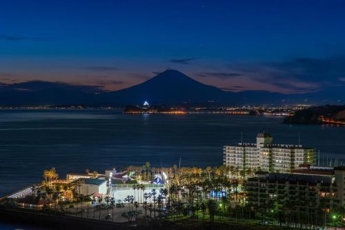 鎌倉逗子の隠れ家 海と富士山を望む4名1棟貸し古民家宿 最大7名 - Zushi