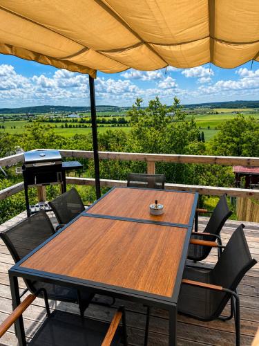 Solar Cinema Cabin With Hot Tub In Brno - Brno