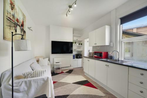 Lovely Garden Flat In Watford With Onstreet Parking - Watford