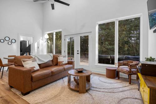 Modern Cabin Retreat Easy Drive To Canton And Tyler - Chandler, TX