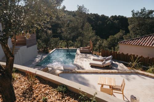 Les Champs Gallone Suites Avec Jacuzzi Privatif - Lambesc