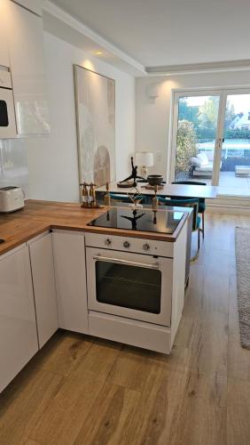 Beautiful New R Apartment -15 Min To Octoberfest - Munich