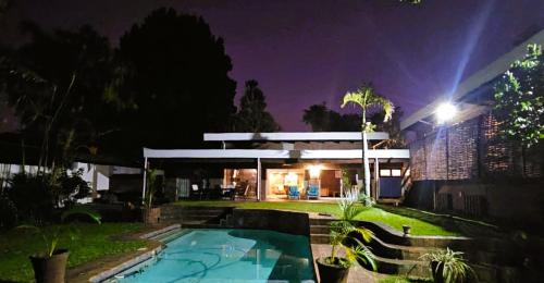 Daniel's Sunset Garden - Richards Bay