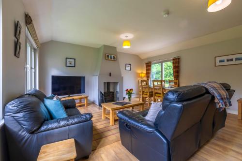 Loch Ness Abbey Cottages - Fort Augustus